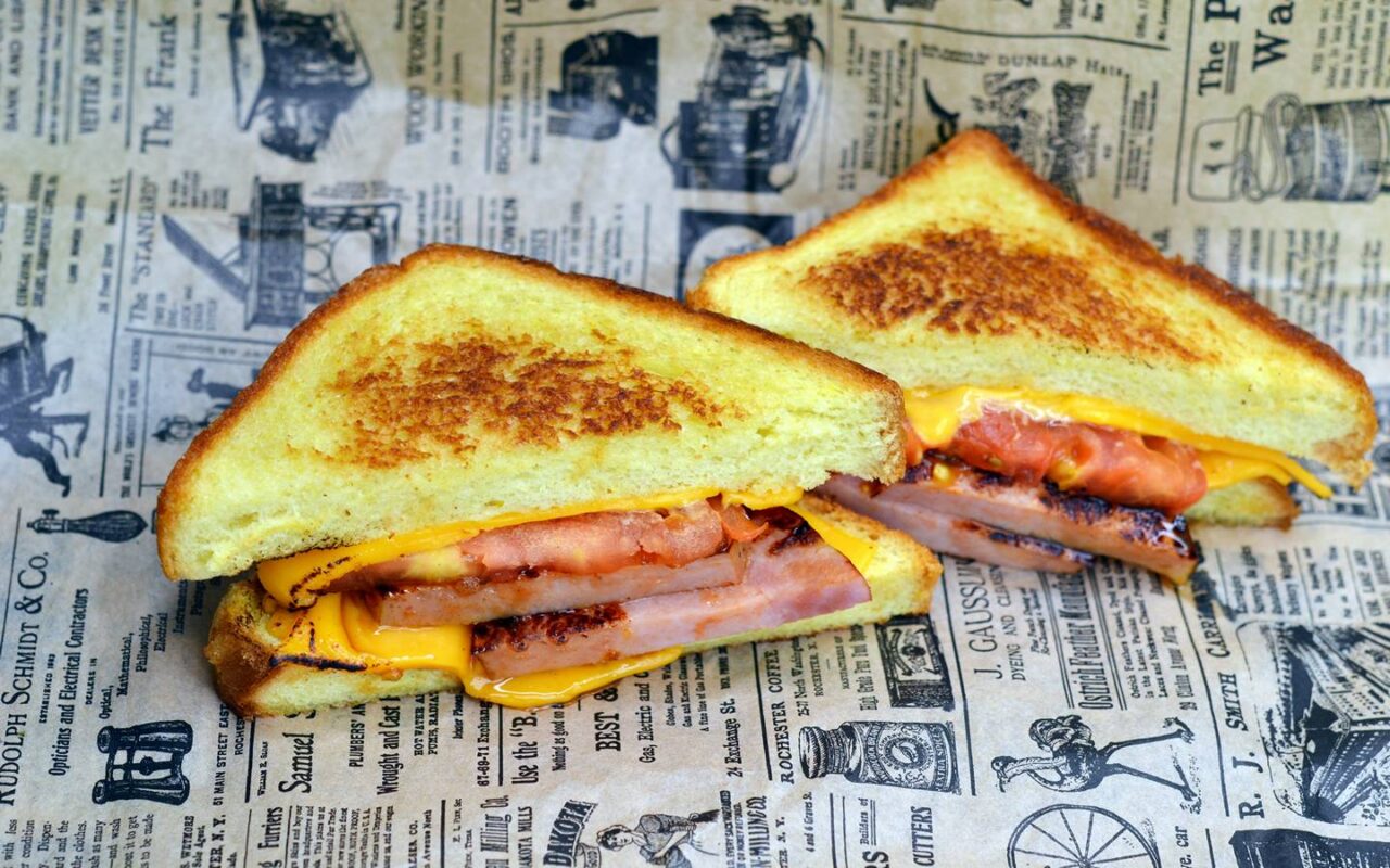 Bus Stop Diner | Official Website | Order Online Direct